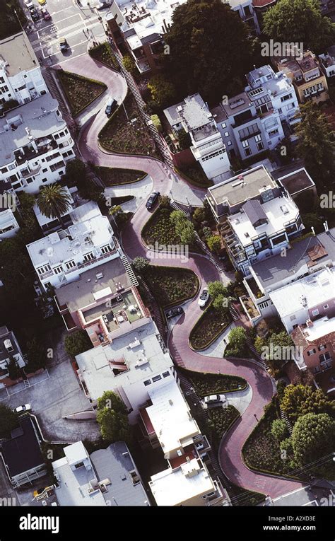 Lombard Street Russian Hill Between Hyde And Leavenworth Street San
