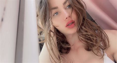 Russia Shemale Elen Russian Transsexual Escort In İstanbul