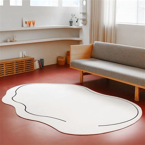 웨이비 라인 쉐입 비정형 사계절 거실 러그 카페트 감도 깊은 취향 셀렉트샵 29cm