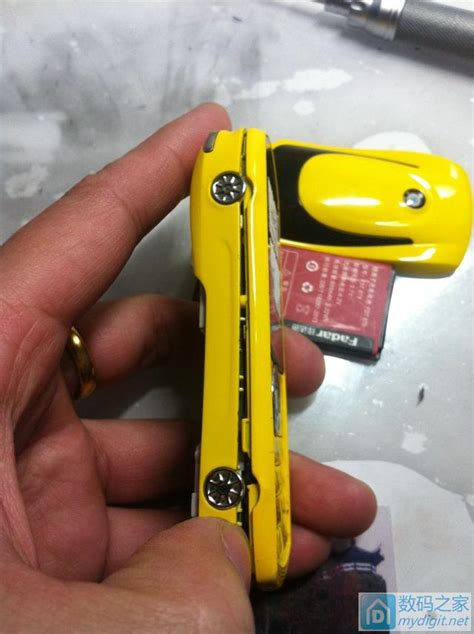 拆個朋友的手機 每日頭條