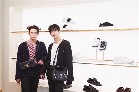 메종 발렌티노 신세계백화점 센텀시티점 남성 부티크 오픈 패션서울