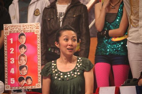 黄韵玲恼火两次 被拒绝”图影音娱乐新浪网