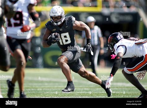 Oregon Tight End Kenyon Sadiq 18 Runs The Ball During The Second Half