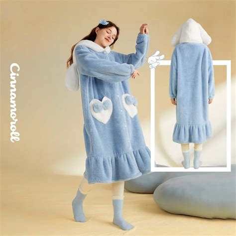 Pijama De Mujer Saco Manta Con Capucha Y Botones Cinnamonroll Precio