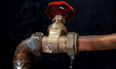 What Does A Stopcock Look Like Leak Detection Guide