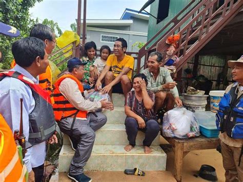 អភិបា លខេ ត្ត ប ន្ត នាំអំ ណោ យ ស ម្តេ ច តេ ជោ និ ង ស ម្តេ ច កិ ត្តិ ព្រឹ ទ្ធិ ប ណ្ឌិ ត ជូ នព លរ