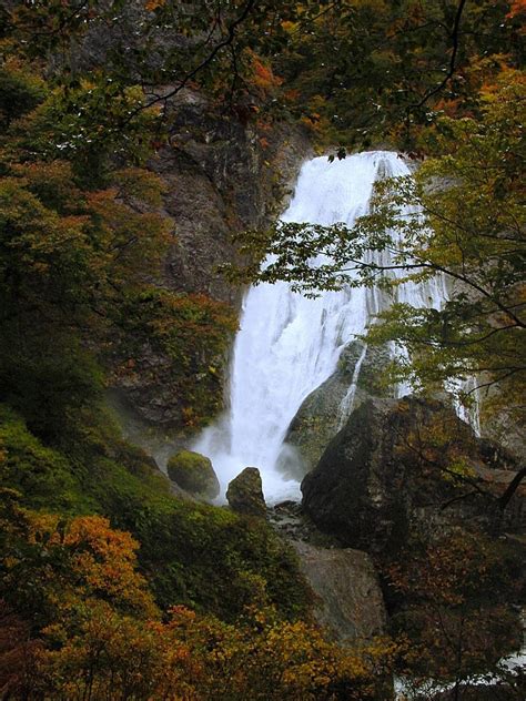 鈴ヶ滝 雨の翌日大滝 GANREF