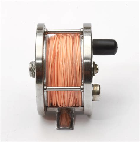 Saracione Deluxe 2 34″ Trout Reel