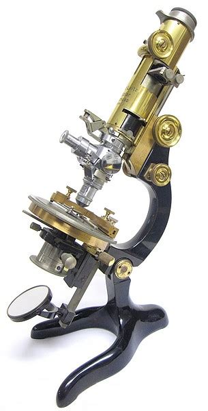 E Leitz Wetzlar Vertical Illuminator For Use With Petrological