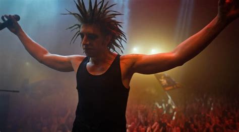 Вдова Михаила Горшенева из «Короля и Шута раскритиковала сериал о группе