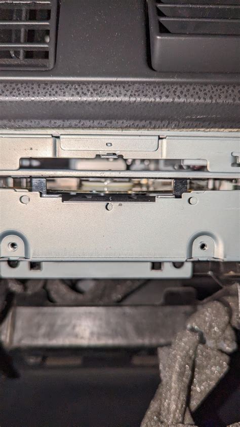 Cant Get Cd To Play Or Eject I Dismantled The Front Panel To See Whats Going On And It Seems