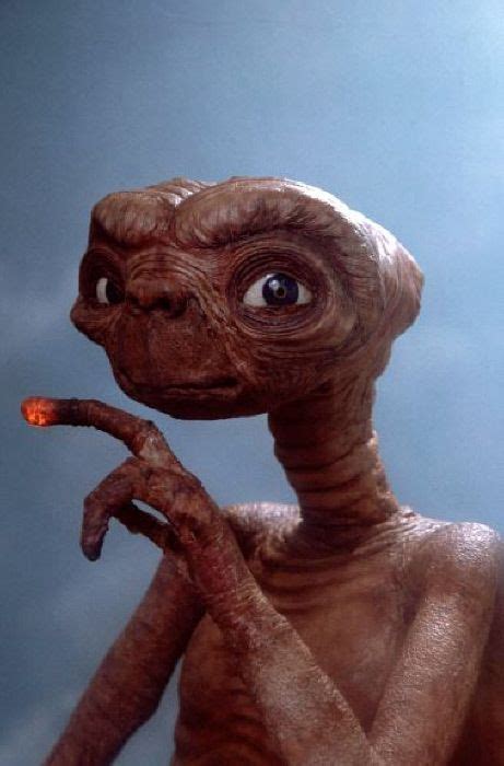 Fascinating Facts About E T The Extra Terrestrial Old Movies Et The Extra Terrestrial
