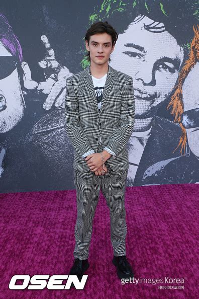 열애 루이스 패트리지 ♥︎올리비아 공개 데이트 안 해…나보다 훨씬 심각 [oh Llywood] Osen