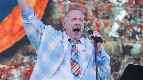 Voormalig Sex Pistols Zanger John Lydon Wil Voor Ierland Naar Songfestival