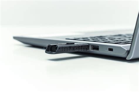 Device USB Drive For Save And Backup Data Connect To USB Port For Laptop Transfer Data Or Save