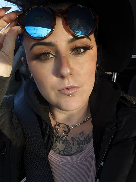 Selfies 229 Lensdump