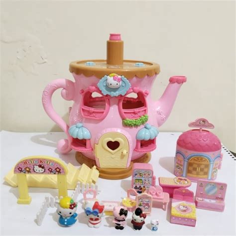 Jual Rumah Rumahan Sanrio Hello Kitty Teko Kafe Playset Hello Kitty Teapot Cafe Second