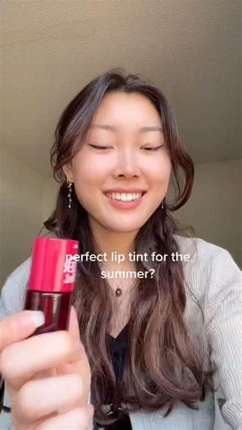 Etude House Dear Darling Water Tint Cherry Ade Bright Vivid Color Lip