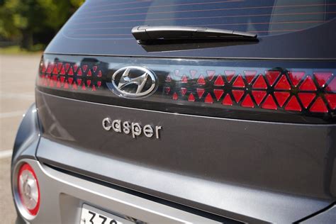 후면 와이퍼 교체의 중요성 알고 계셨나요