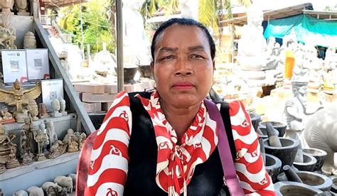 អាជីវកម្មរូបចម្លាក់ព្រះពុទ្ធបដិមាករ នៅខេត្តកំពង់ធំ