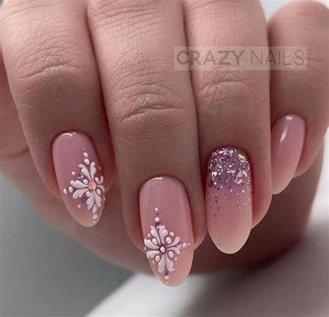 Подборка красивого маникюра нюдовые пастельные оттенки Зимние идеи нежные дизайны фото