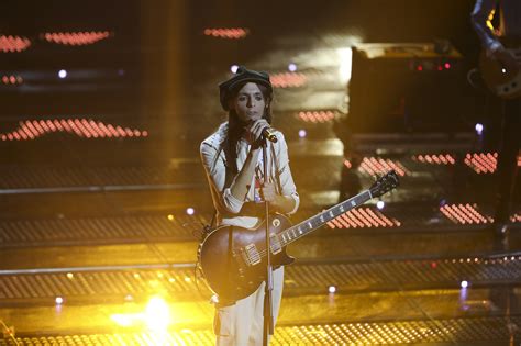 Lucio Corsi Trionfa A Sanremo Con Volevo Essere Un Duro