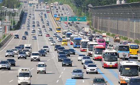 [포토] 아직 여유있는 추석 고향가는 길 민중의소리