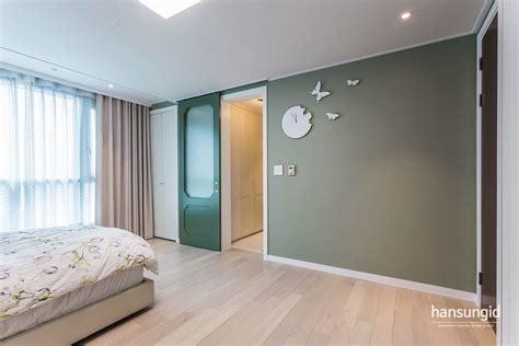 고품격 인테리어 한성아이디 디자인과 과학 자연의 조화로 공간을 재창조하는 인테리어 전문기업 인테리어 집 서재 집 디자인