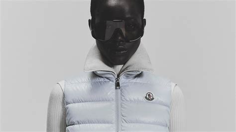 Moncler Singapore Online Shop — Down Jackets Coats And Clothing