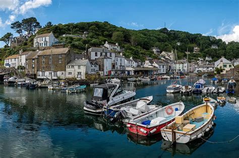 A Beautiful Walk Along The Cornish Coast To Polperro