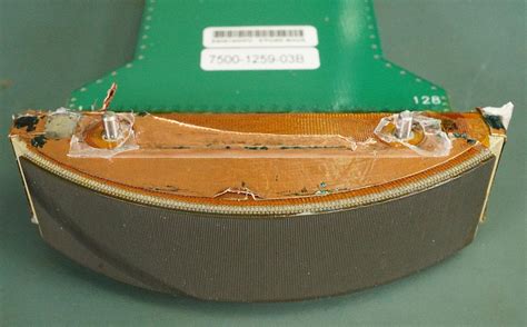 Circuito De Sensor Ultrasónico Un Dispositivo De Detección De Objetivos Servicios Llave En