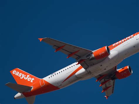 Easyjet Startet Für Den Sommer 2023 Mit 45000 Flügen Von Und Nach