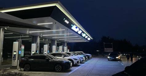 현대차·기아 한국전기연구원과 전기차 충전 혁신 찾는다