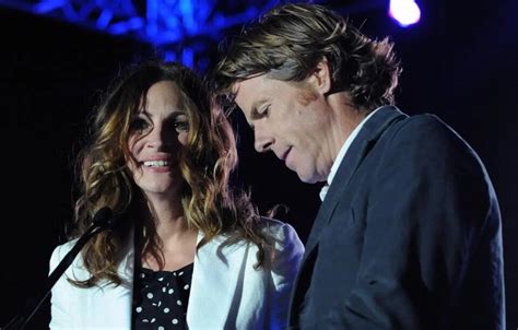 Julia Roberts Husband Awol We Reveal How Actress Partner Of 23