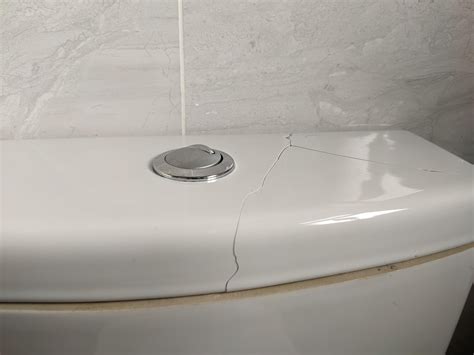 Cracked Cistern Lid Best Way To Repair R Diyuk