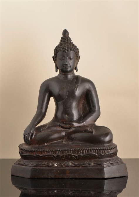 Lot Buda Sentado Escultura Em Bronze