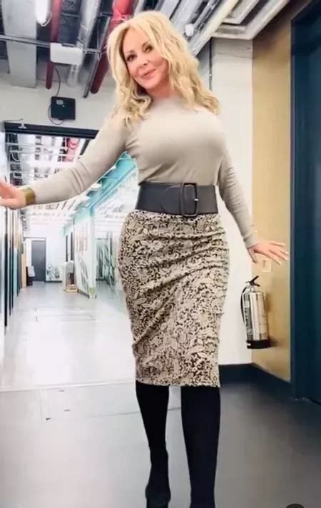 Carol Vorderman 61 Flaunts Big Hair And Curves In Leather Pants Artofit
