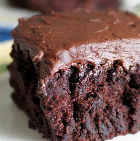 Deep Dark Chocolate Cake Realizing Home