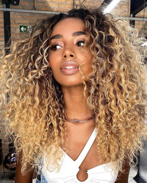 22 Colores De Pelo Para Piel Morena Que Se Ven Absolutamente Increíble
