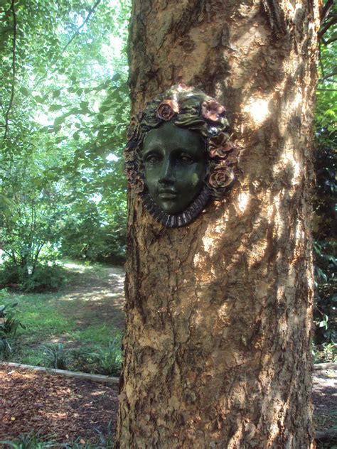 Antique ART Garden My GARDEN Lady Face On My Tree