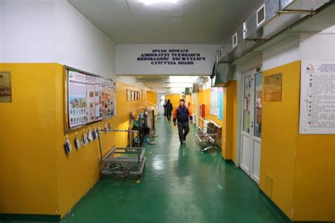 Ерөнхий сайд Говьсүмбэр аймгийн Мэргэжлийн боловсролын сургуультай танилцжээ