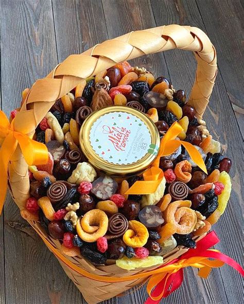 Корзина с сухофруктами в 2024 г Сухофрукты Подарочная корзина Корзина