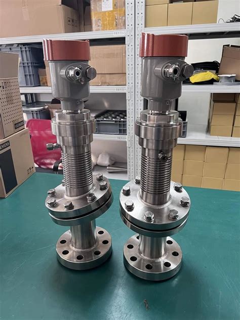 고온용 레이더 레벨 미터 최고 1200도시 까지 사용 가능 레이더 레벨 미터 기술 벤처기업의 그린텍코리아주에서는 고온