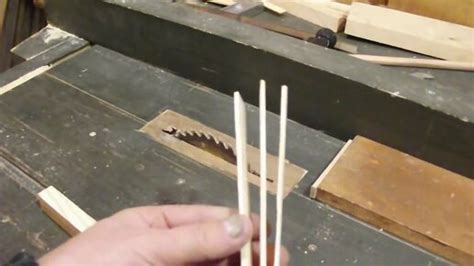 Очень простое приспосбление делать тонкие планки и клинья на циркулярной пиле Столярка дома Дзен