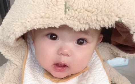 我也不想心动啊 可是她叫我姐姐唉 乐苡妹妹 乐苡妹妹 哔哩哔哩视频