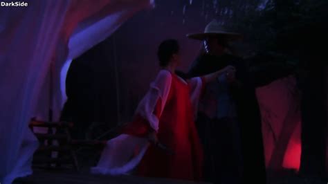ဝိညာဉ်နဲ့ ချစ်ကြိုက်မိတဲ့ မင်းသမီးလေးရဲ့ နှစ်ဘဝ ထမနဲထိုးအရှုပ်တော်ပုံ