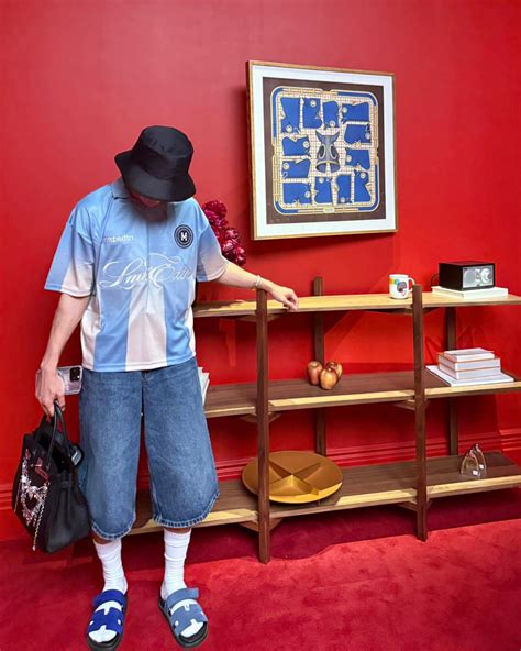 Han Lin ဟန်လင်း