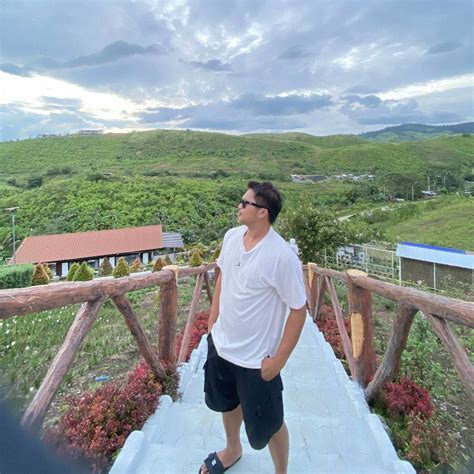 Romnick Sison Helardez