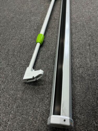 How To Fix Wont Roll Up Projector Screens With Demo Images PointerClicker Com