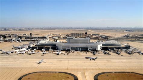 Future Of Aircraft Inspection Robotic Repair On The Runway